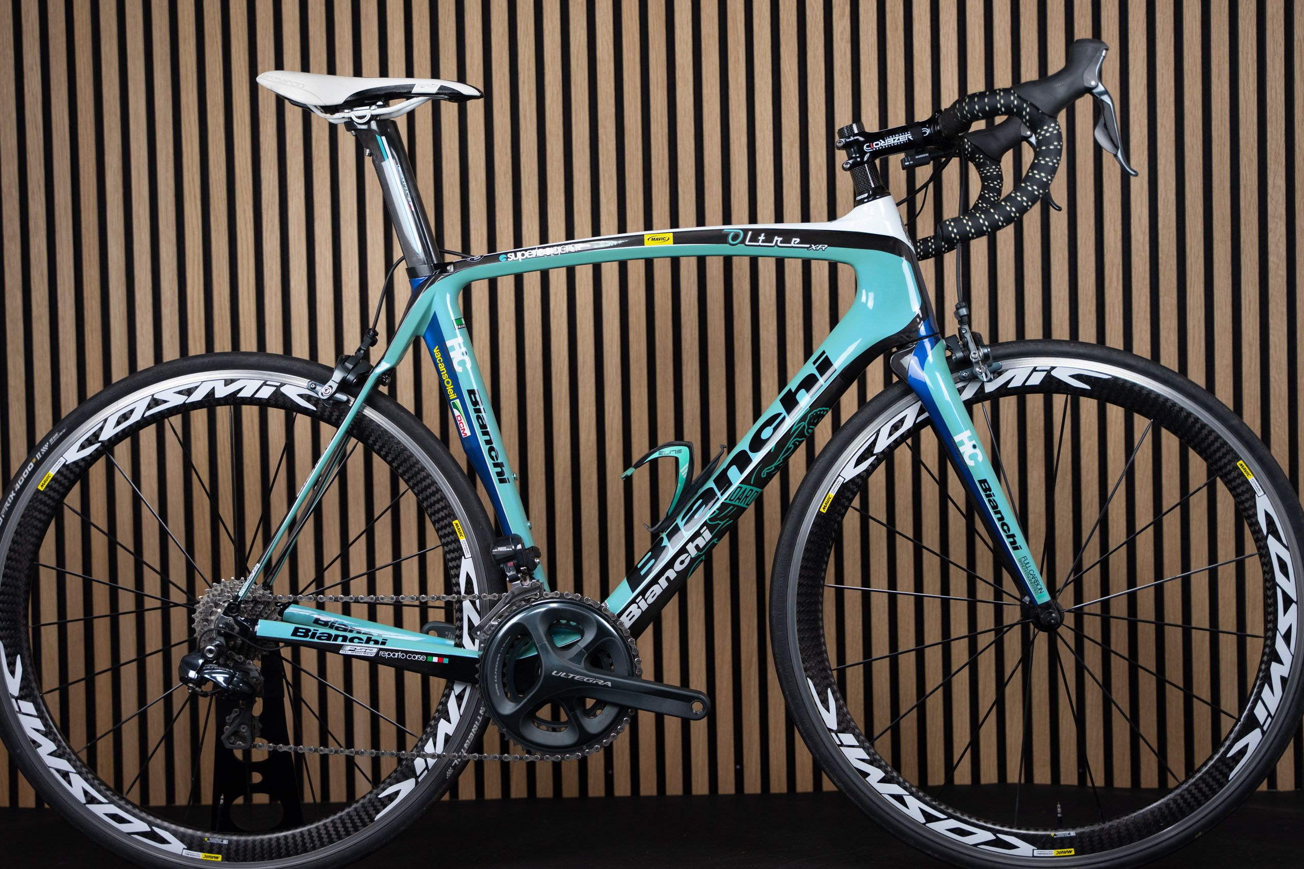 Bianchi Oltre XR Superleggera used in 59 cm | buycycle