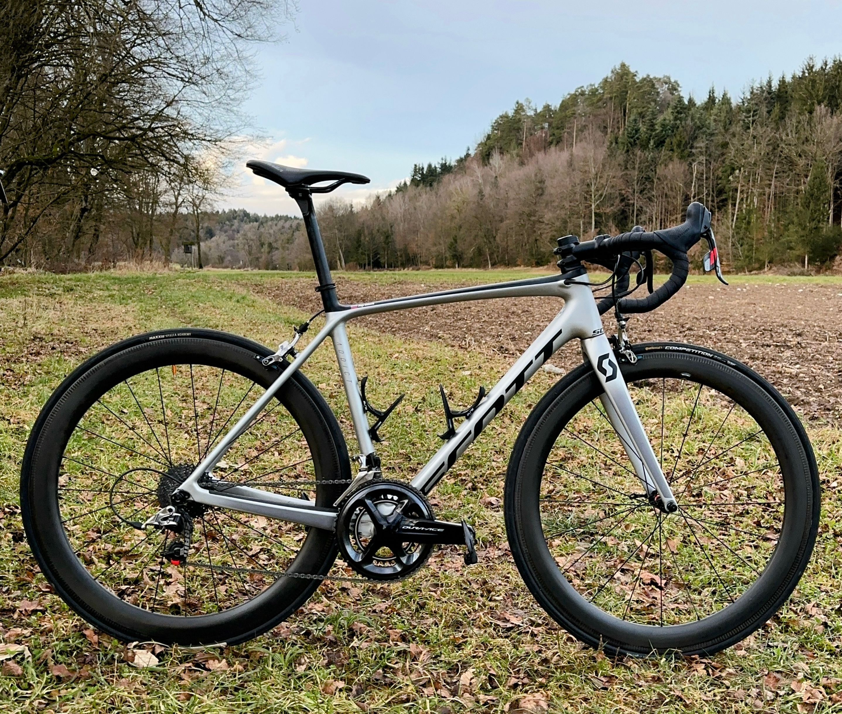 Scott Addict 20 used in 52 cm | buycycle