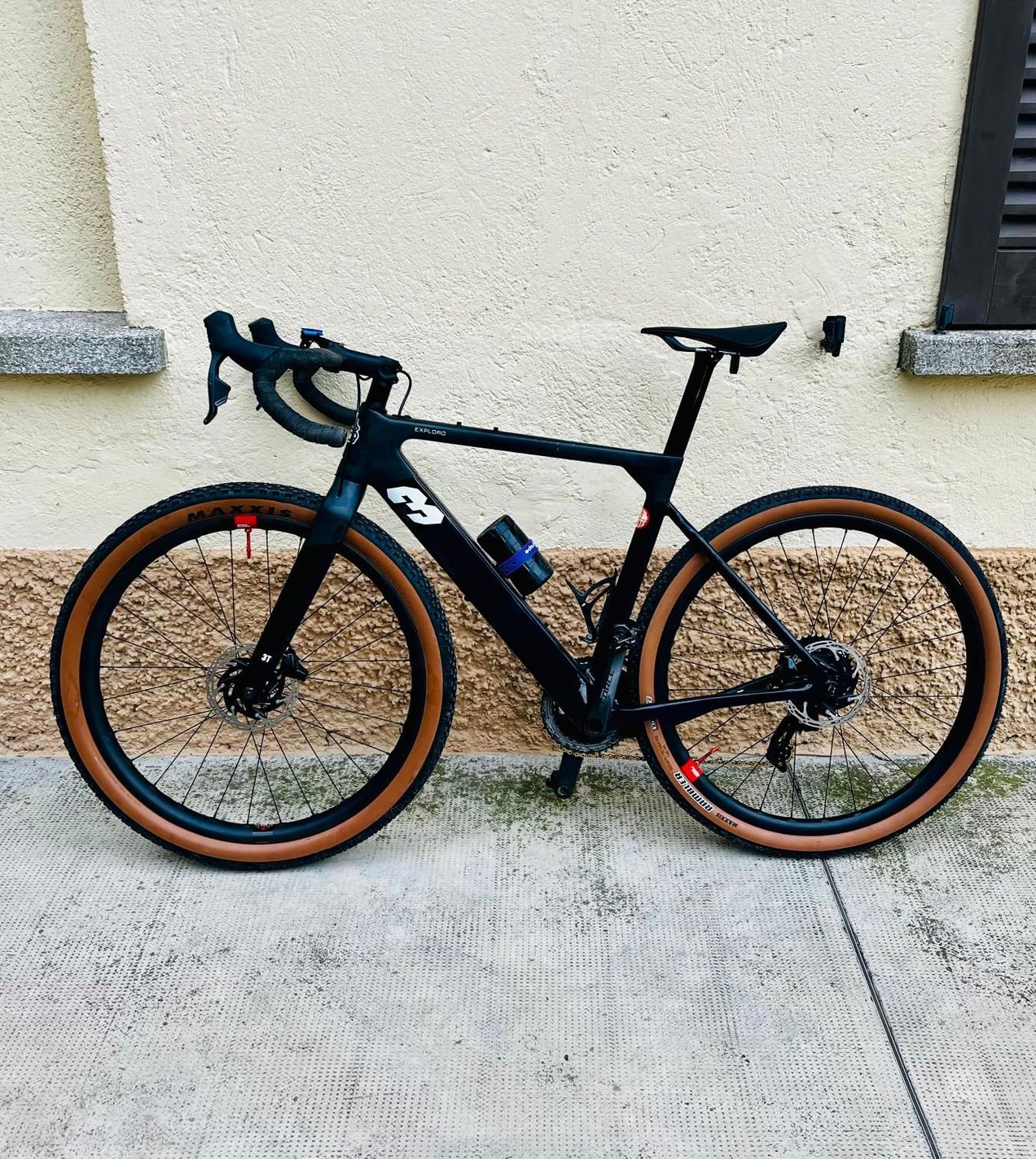 3T Exploro Primo Rival AXS 2x12 used in 54 cm | buycycle