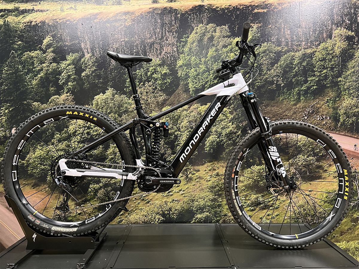 Mondraker Level R used in M | buycycle