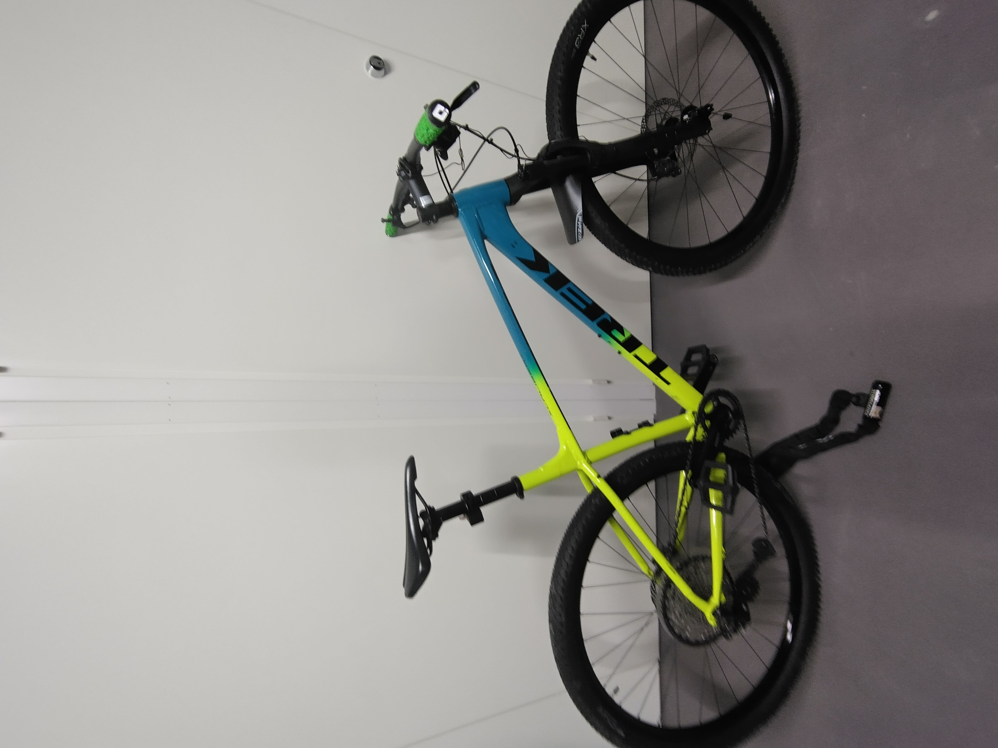 Trek X-Caliber 9 used in | buycycle USA