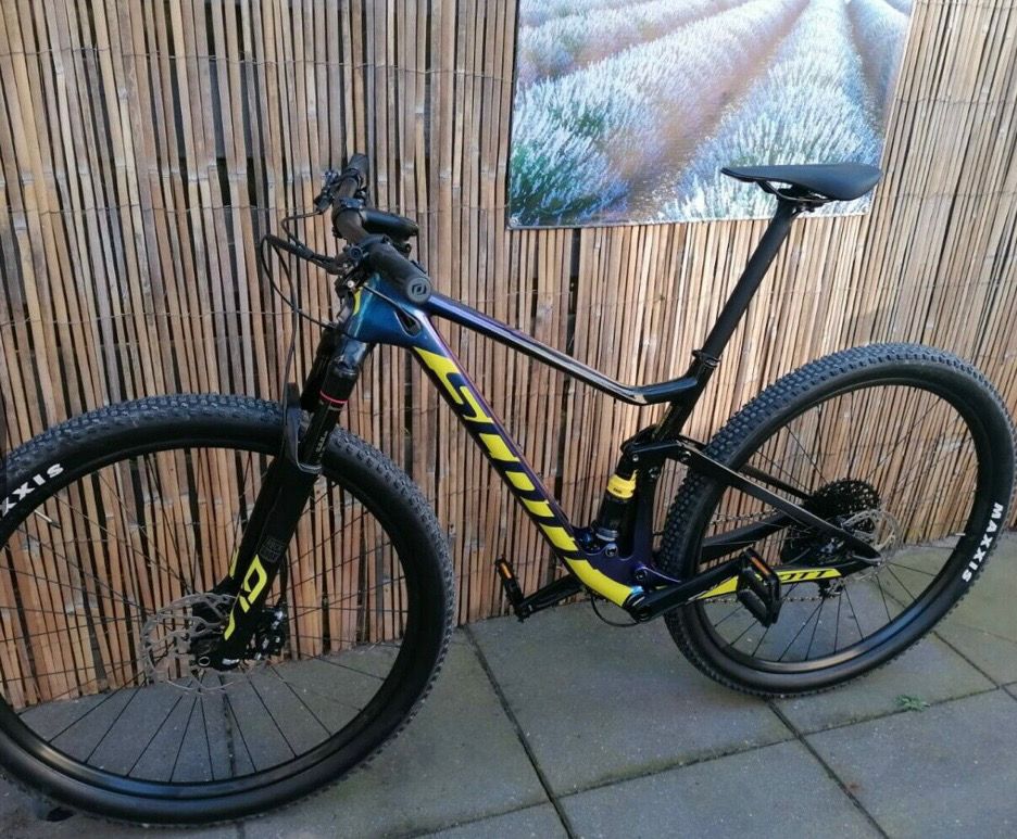 Scott Spark RC 900 Team Issue AXS gebraucht kaufen LG | buycycle DE