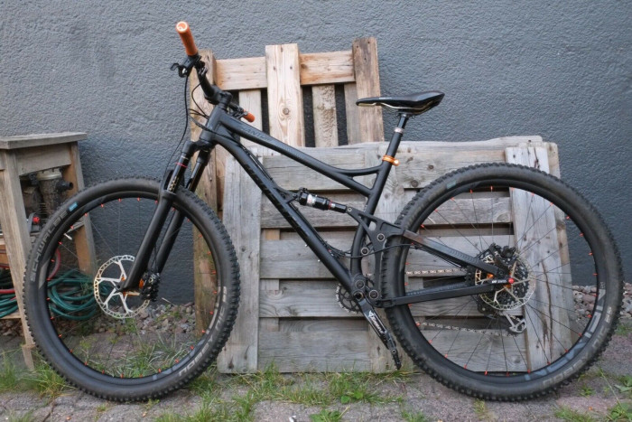 Achetez un vélo d'occasion Banshee Phantom V2 en 48 cm | buycycle