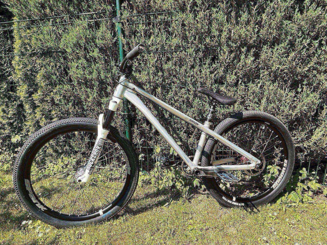 Radon SLUSH Frameset used in L | buycycle USA