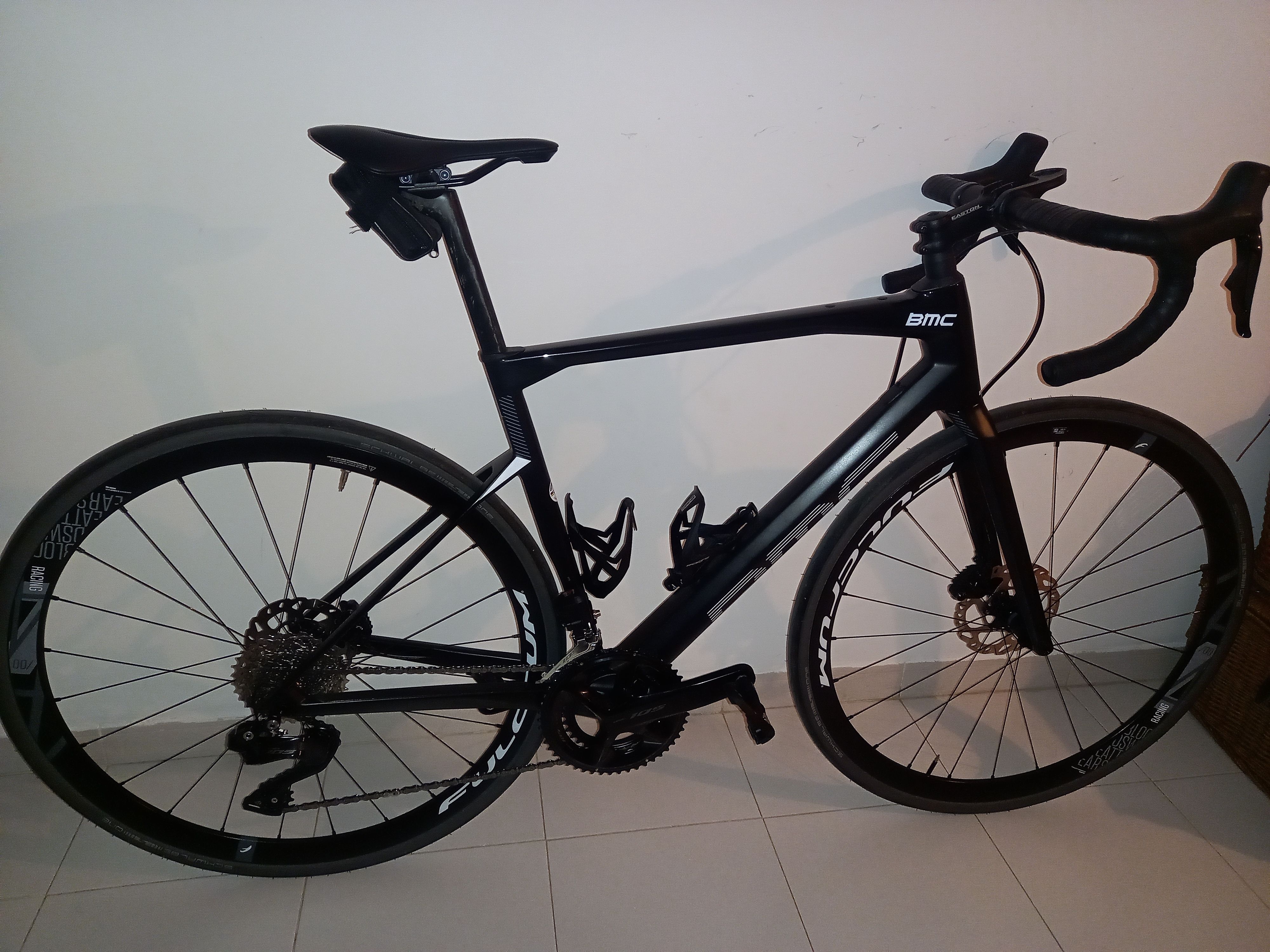 BMC Roadmachine FIVE used in 54 cm | buycycle USA