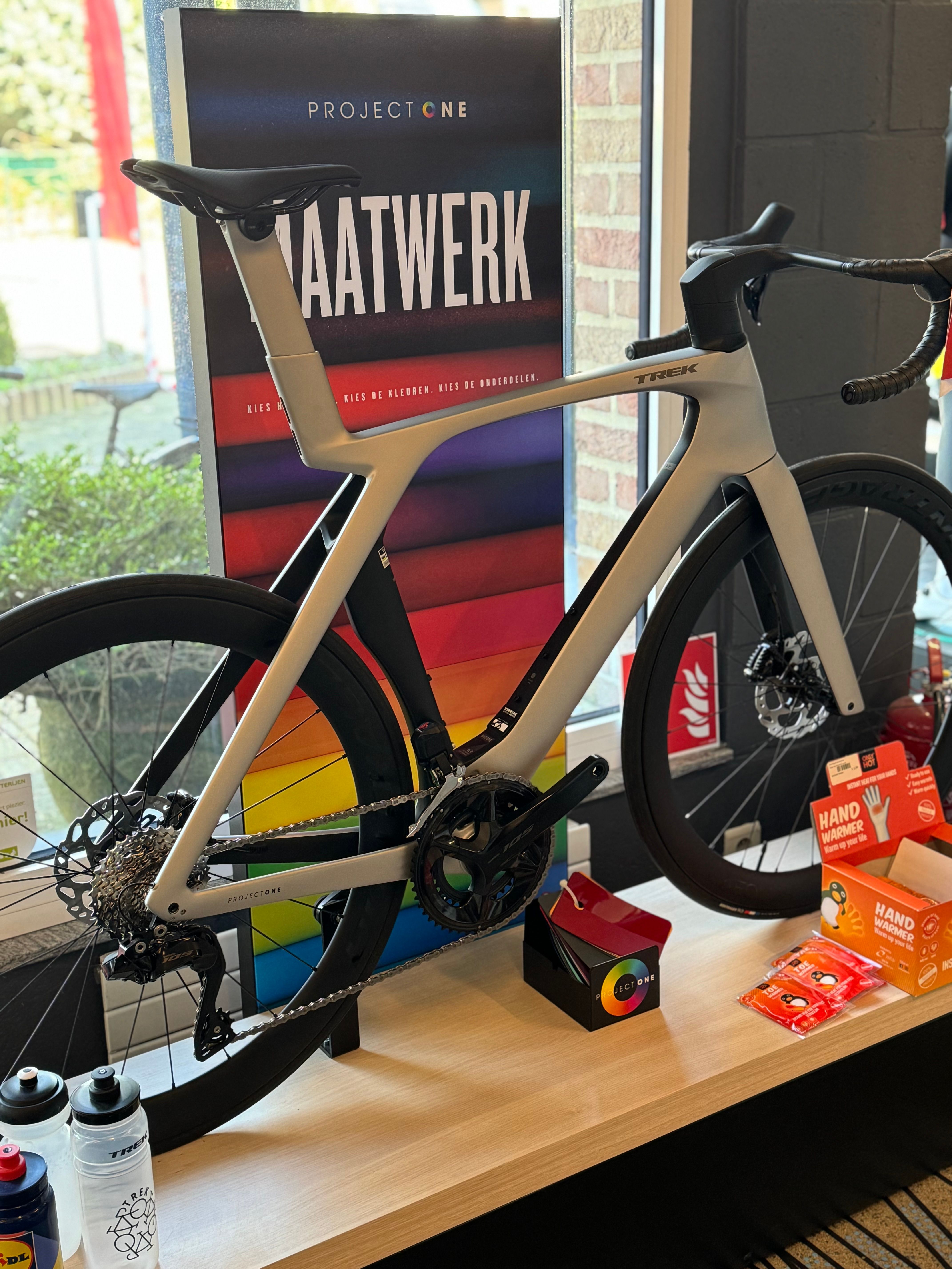 Trek Madone SLR 6 Gen 7 used in 58 cm | buycycle USA