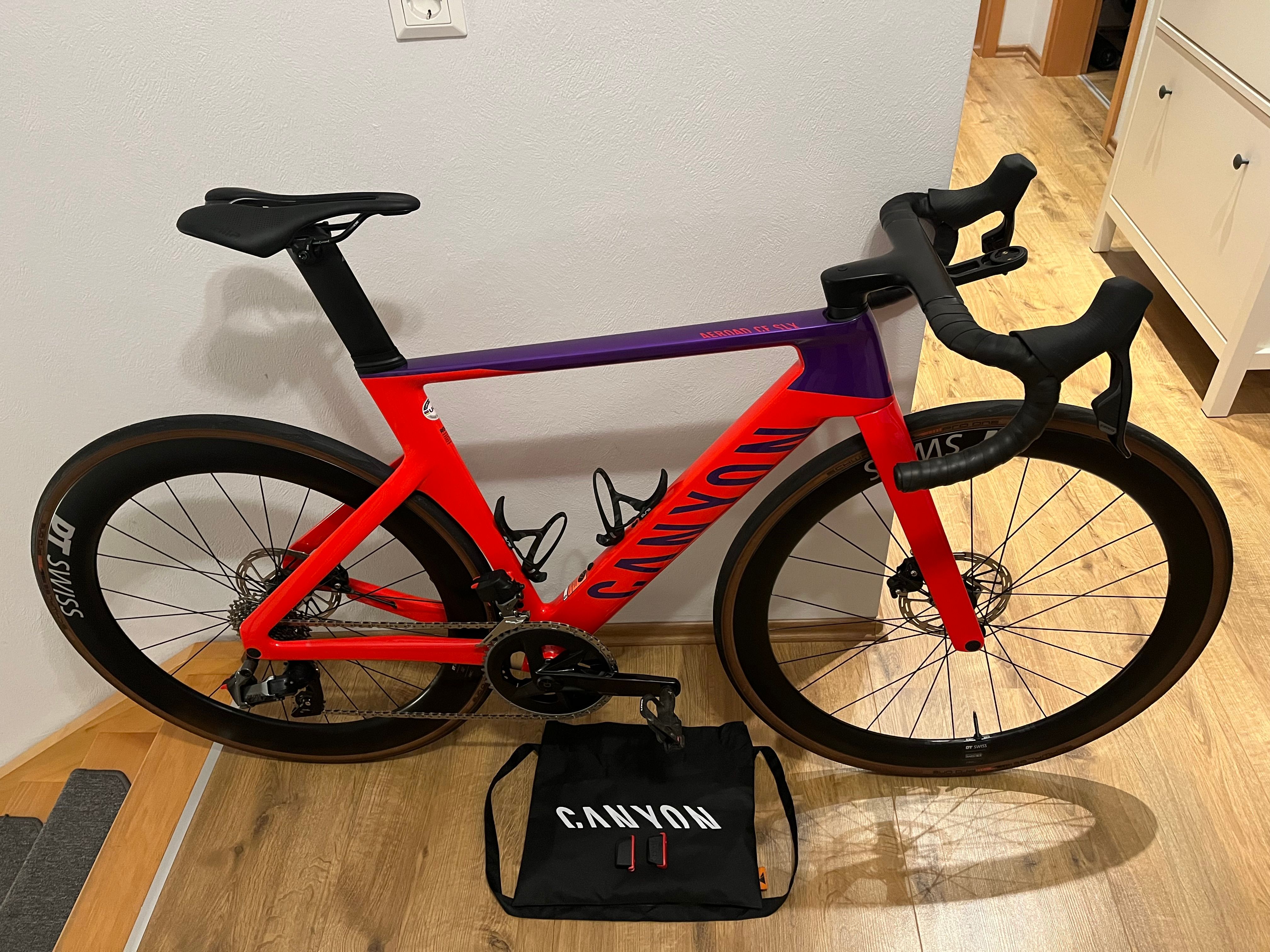 Canyon Aeroad CF SLX 7.0 Di2 used in S | buycycle USA