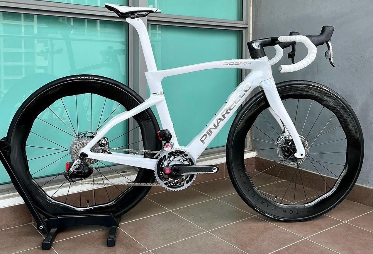 Pinarello Dogma F Sram Red Axs Crystal White gebraucht kaufen 50 cm ...
