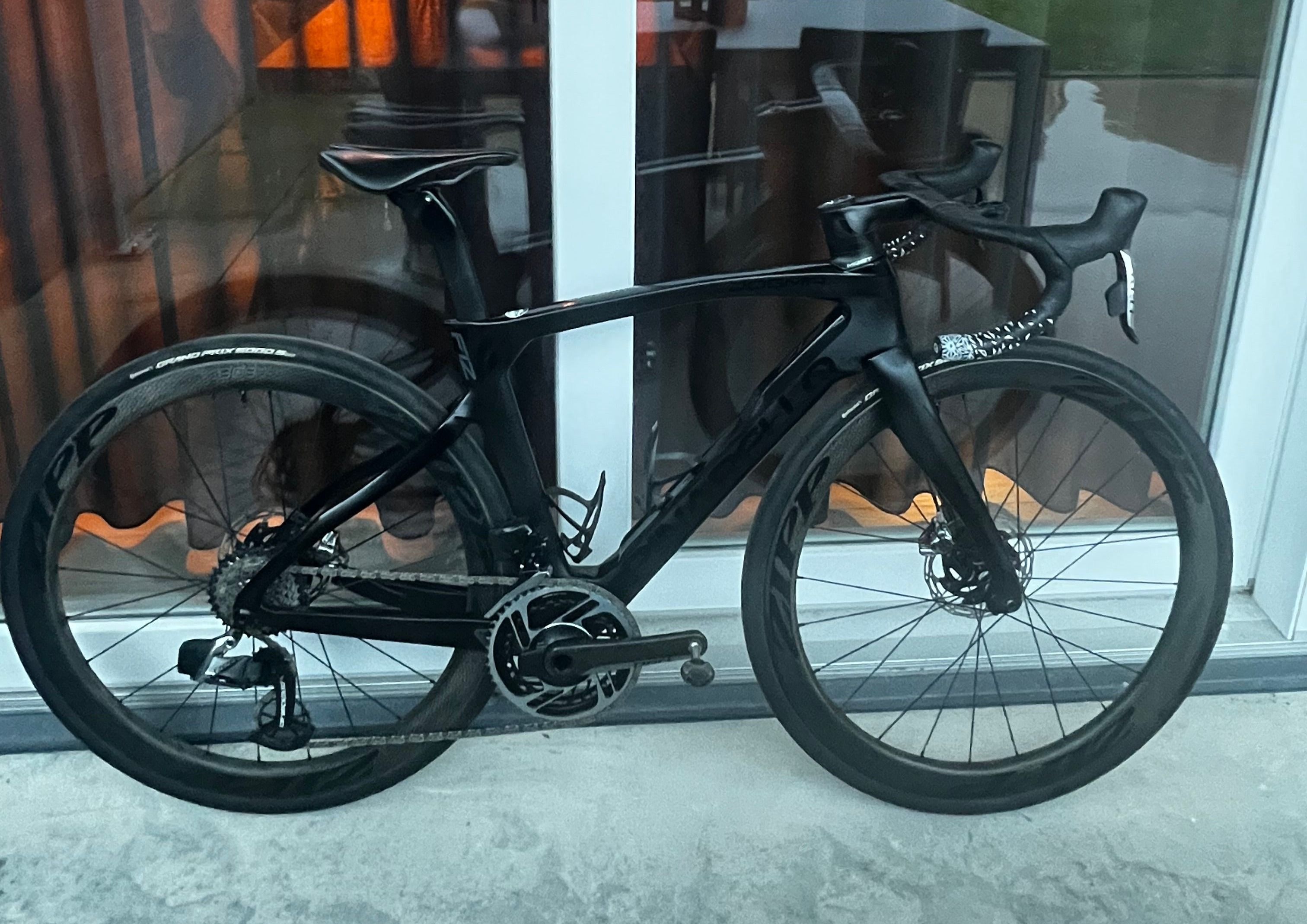 Pinarello Dogma F12 Disk Sram Red Axs Etap Bike used in 47 cm ...