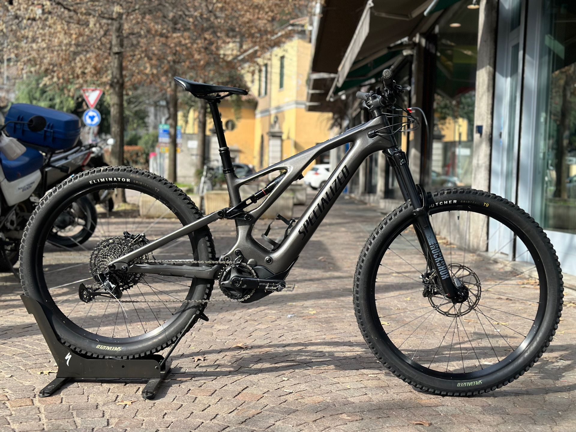 Specialized Turbo Levo Carbon gebruikt in M | buycycle Nederland