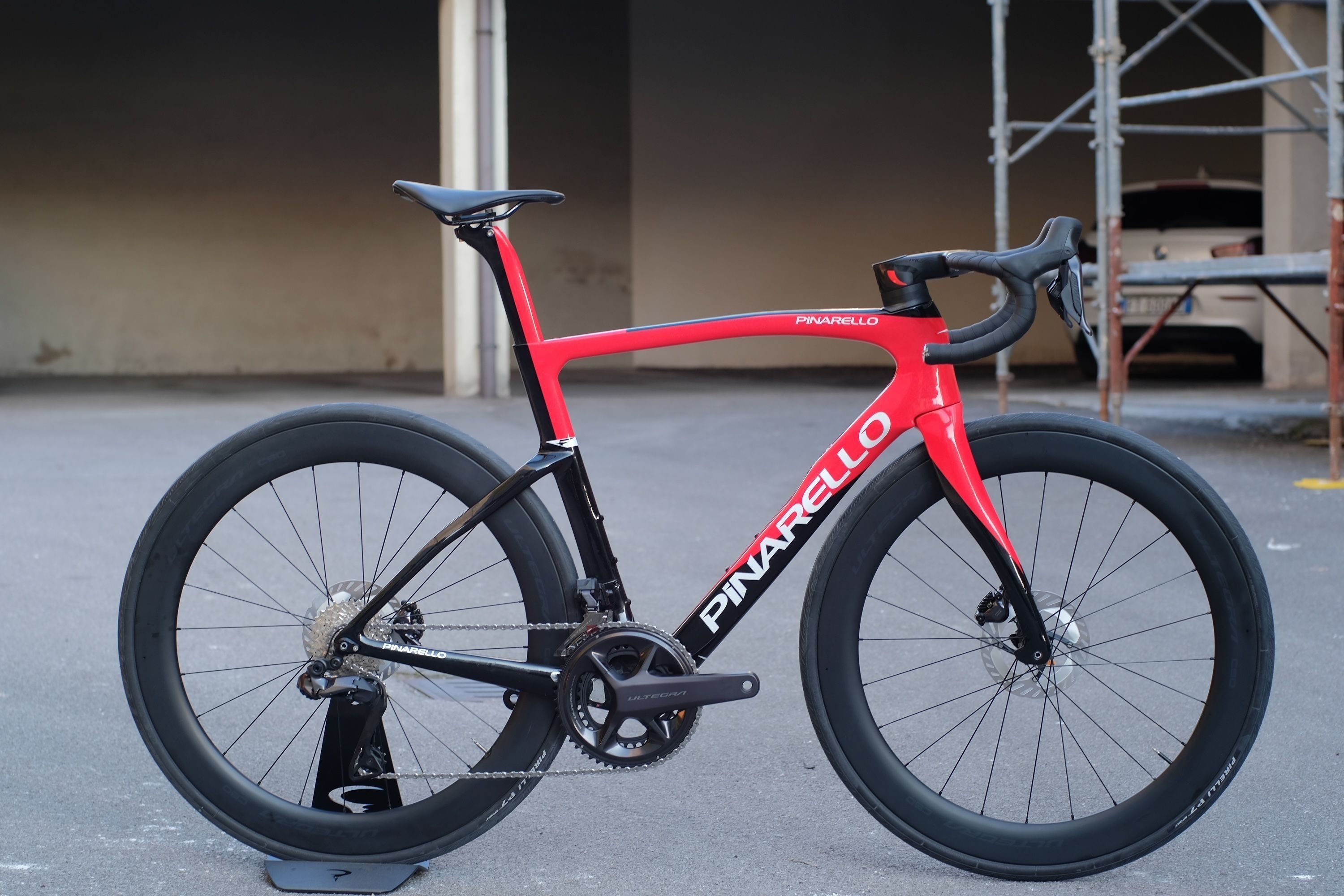 Pinarello F7 ULTEGRA Di2 used in 56 cm | buycycle USA