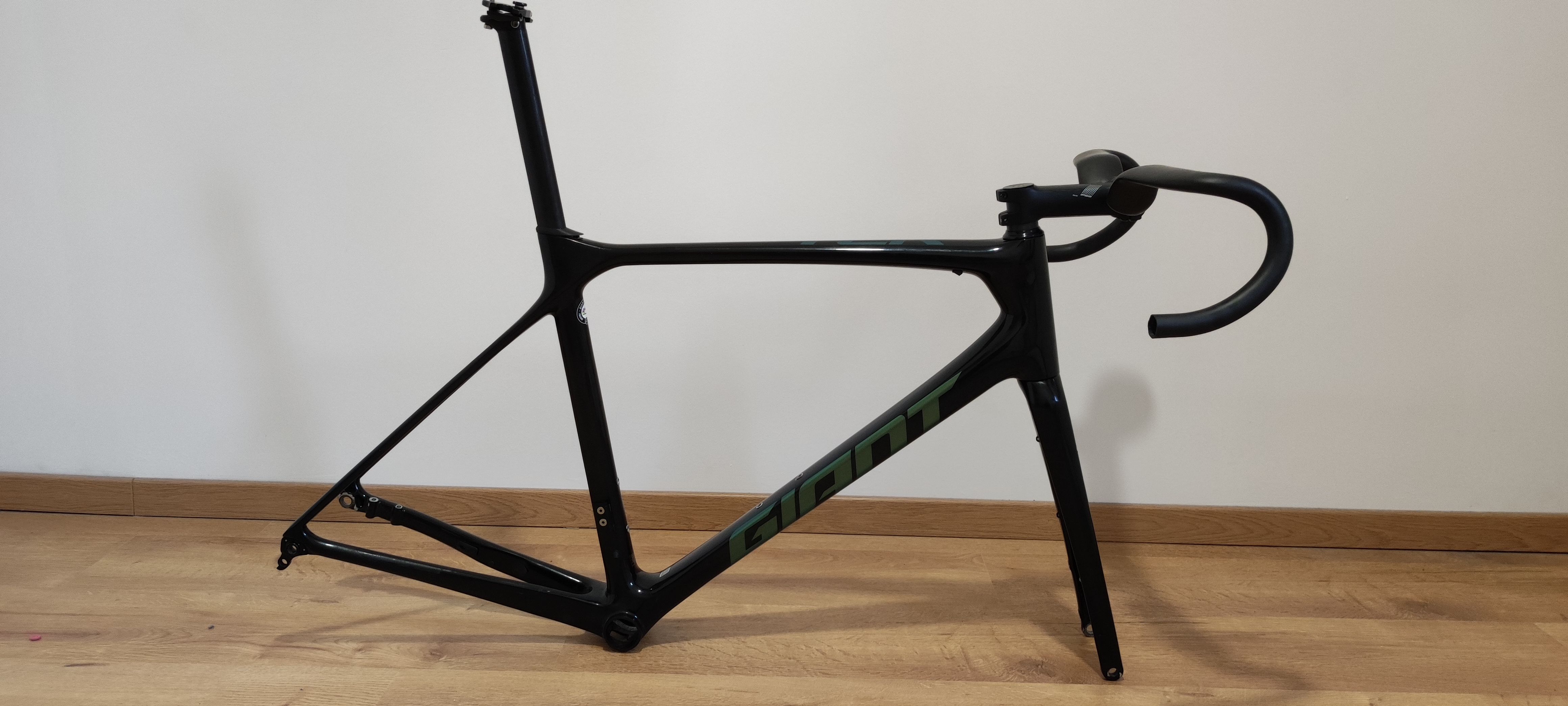 Giant TCR Advanced Pro Disc 1 used in 57 cm | buycycle USA