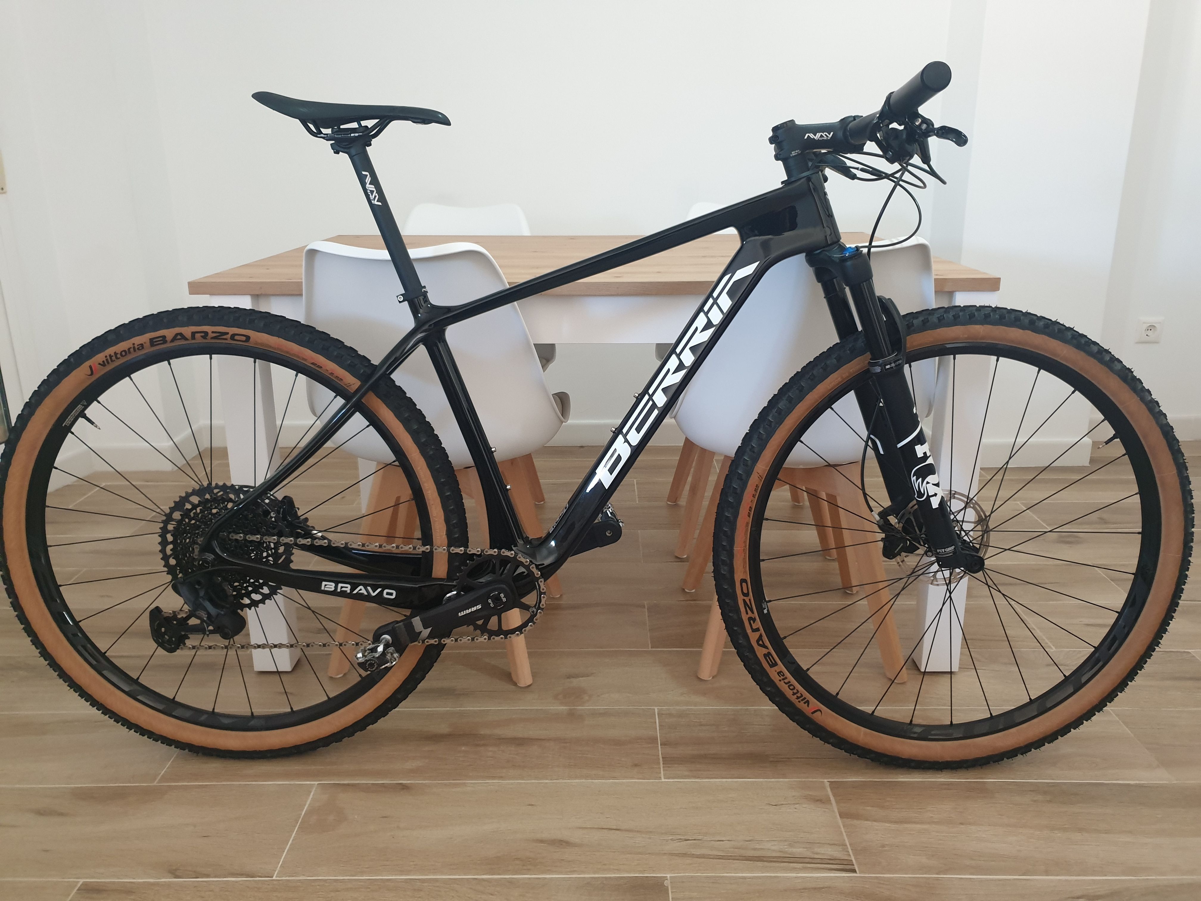 Berria BRAVO 7 used in L | buycycle USA