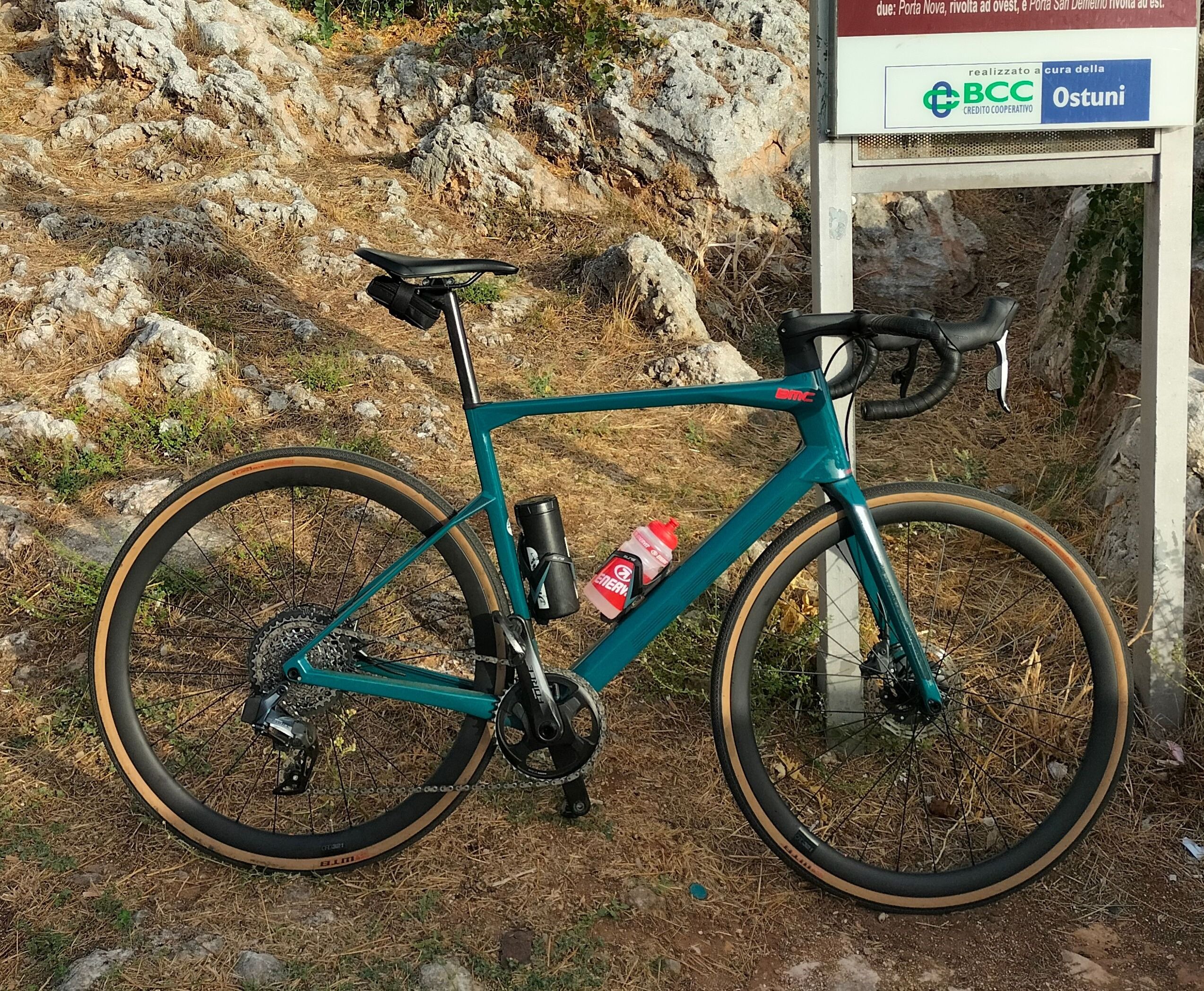 BMC Roadmachine X ONE used in 56 cm | buycycle USA