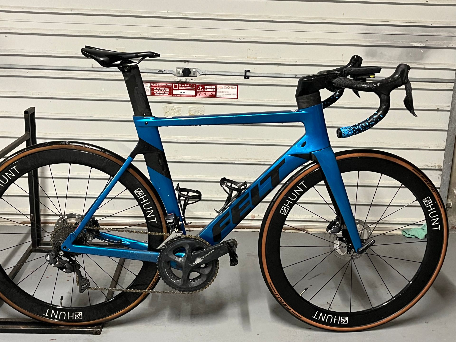 Felt AR Advanced Ultegra Di2 used in LG | buycycle UK