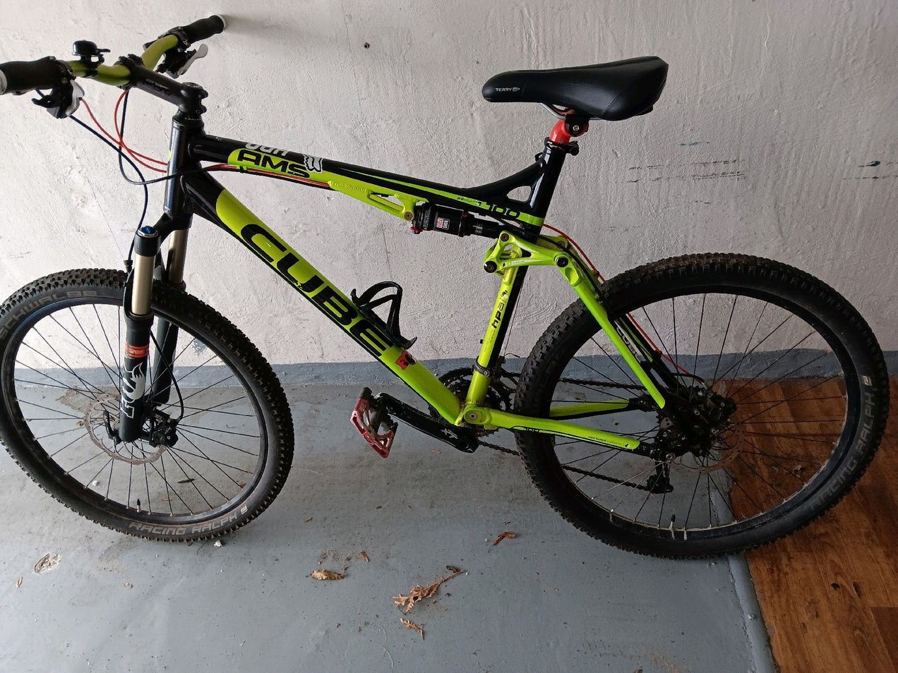 CUBE AMS 100 C:68 RACE 29 used in M | buycycle USA