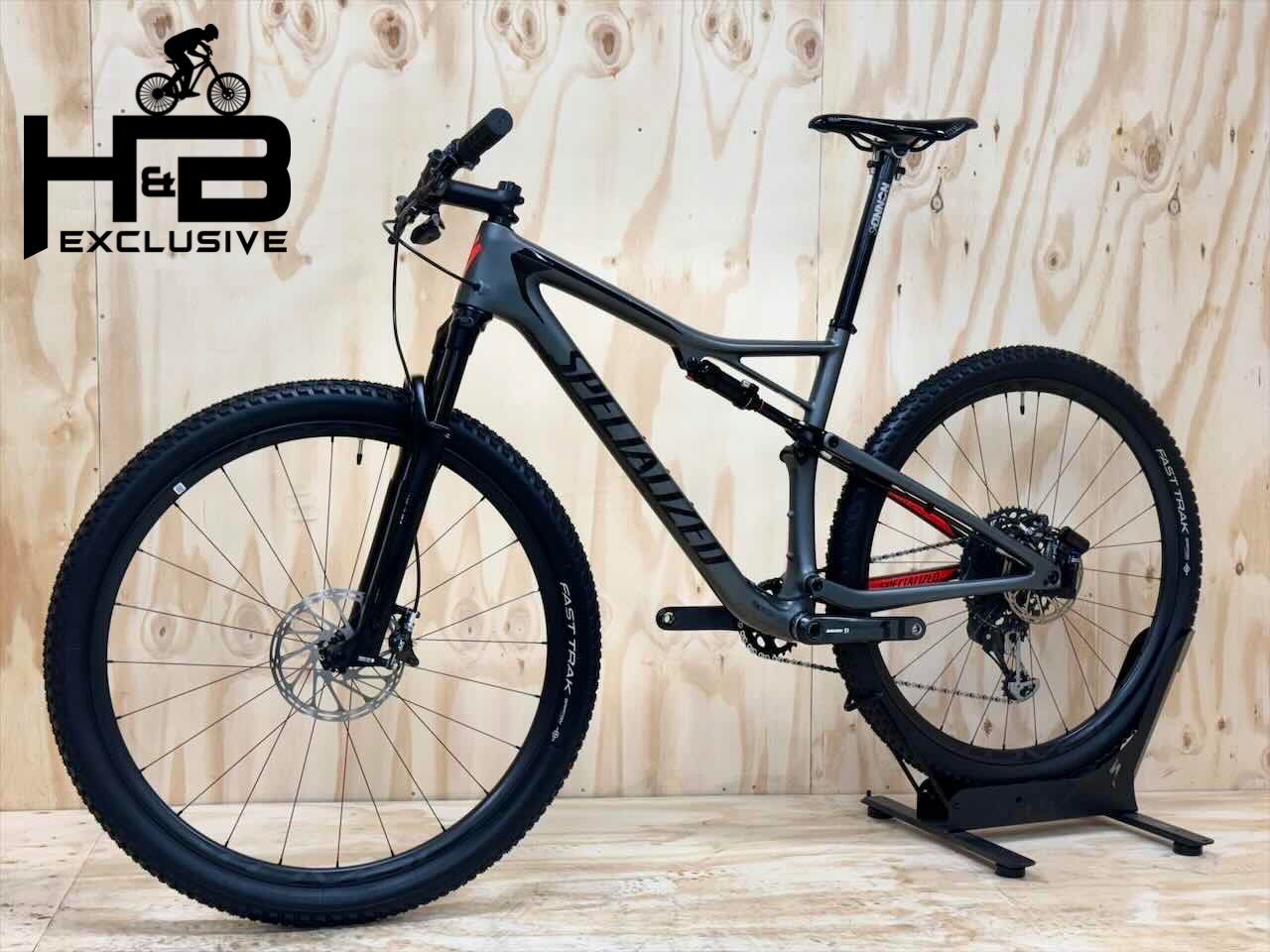 Specialized Epic Expert Carbon X01 AXS used in M | buycycle USA
