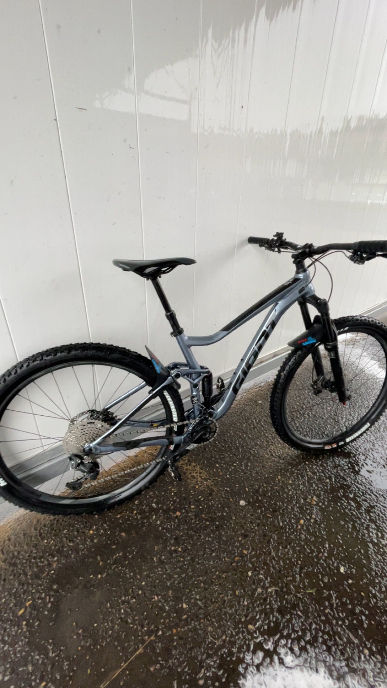 Giant Stance 29 2 used in M | buycycle USA