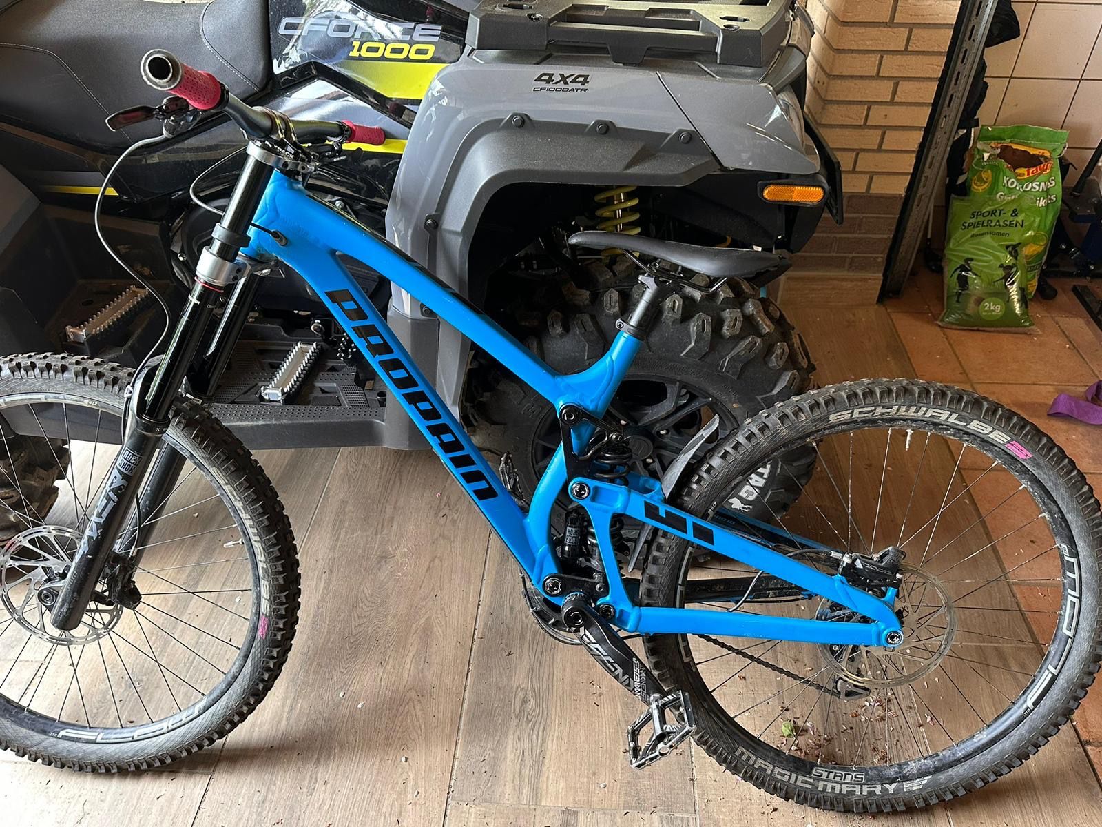 Propain Rage CF 29 Highend used in S | buycycle UK