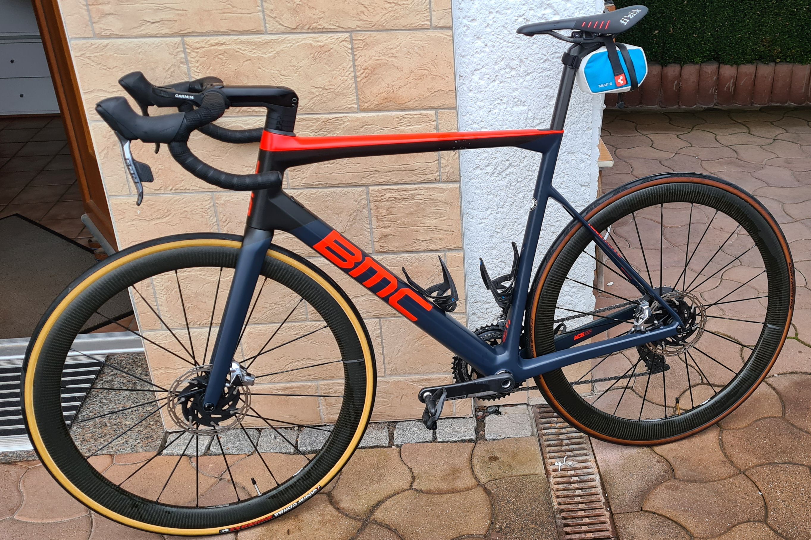 BMC Teammachine SLR01 DISC ONE used in 58 cm | buycycle USA