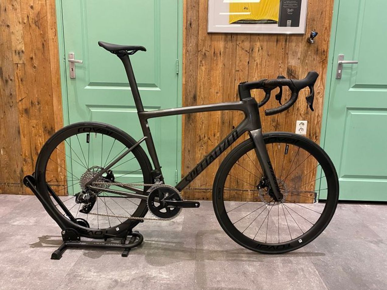 Specialized Tarmac SL8 Expert used in 56 cm | buycycle