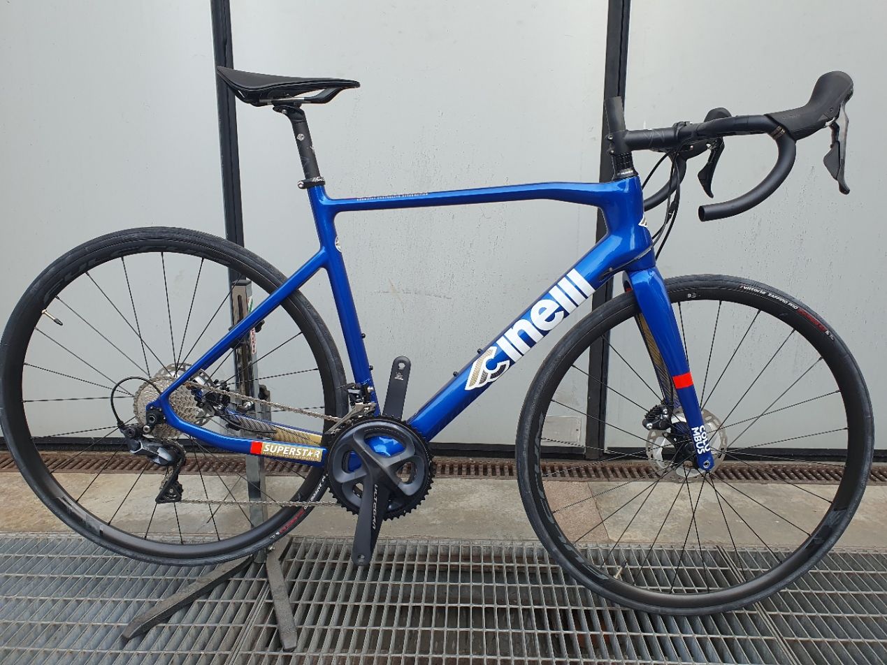 Cinelli Superstar Disc Ultegra used in L | buycycle UK