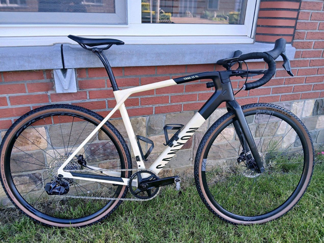 Canyon Grail CF SL 7 eTap used in MD | buycycle USA