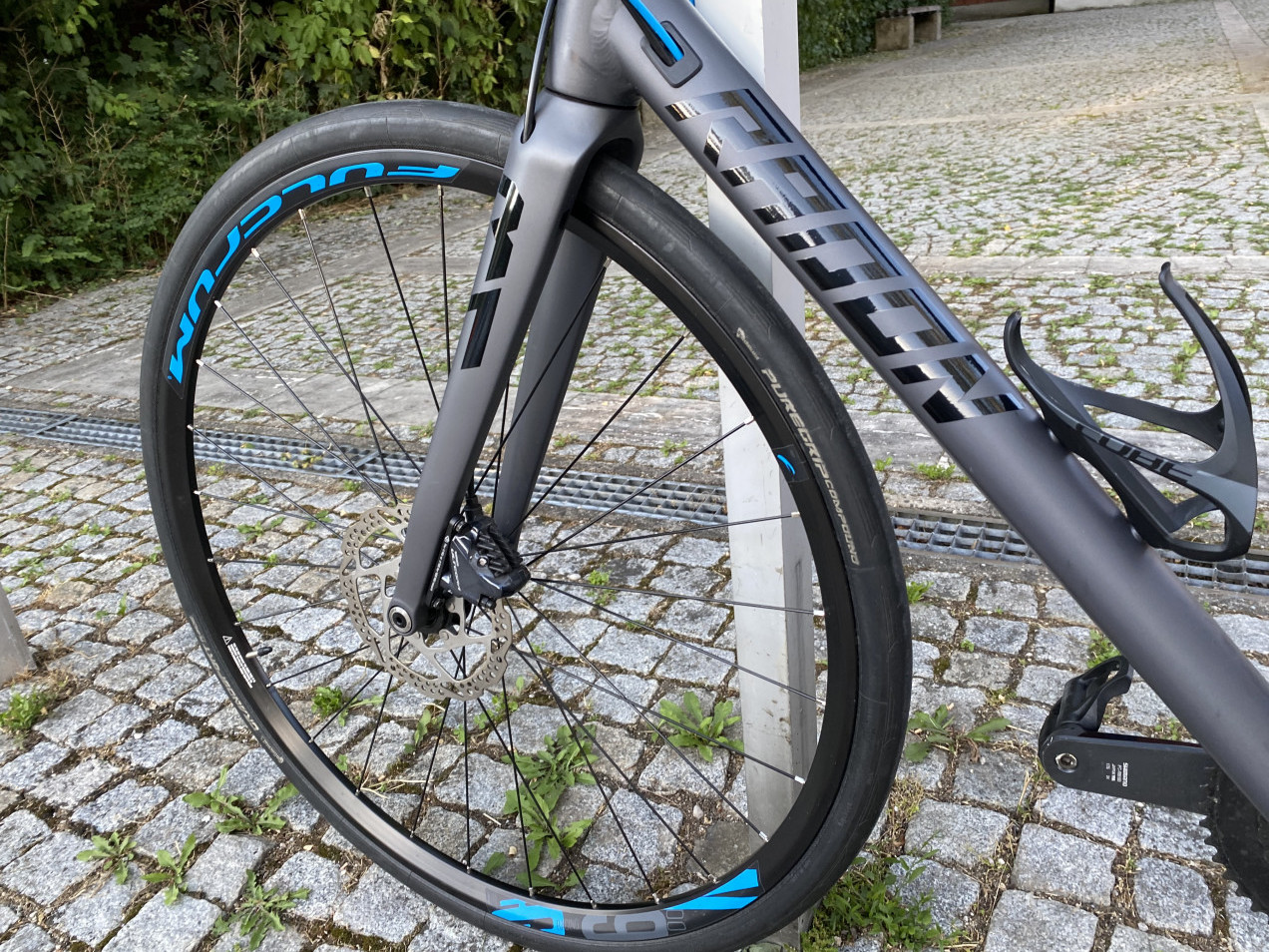 Radon R1 Disc Ultegra použitý v 58 cm | buycycle