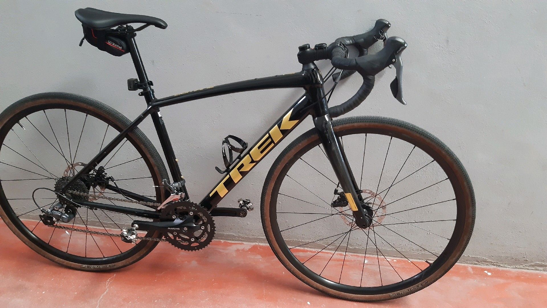 Trek Domane AL 2 usato in M | buycycle Italia