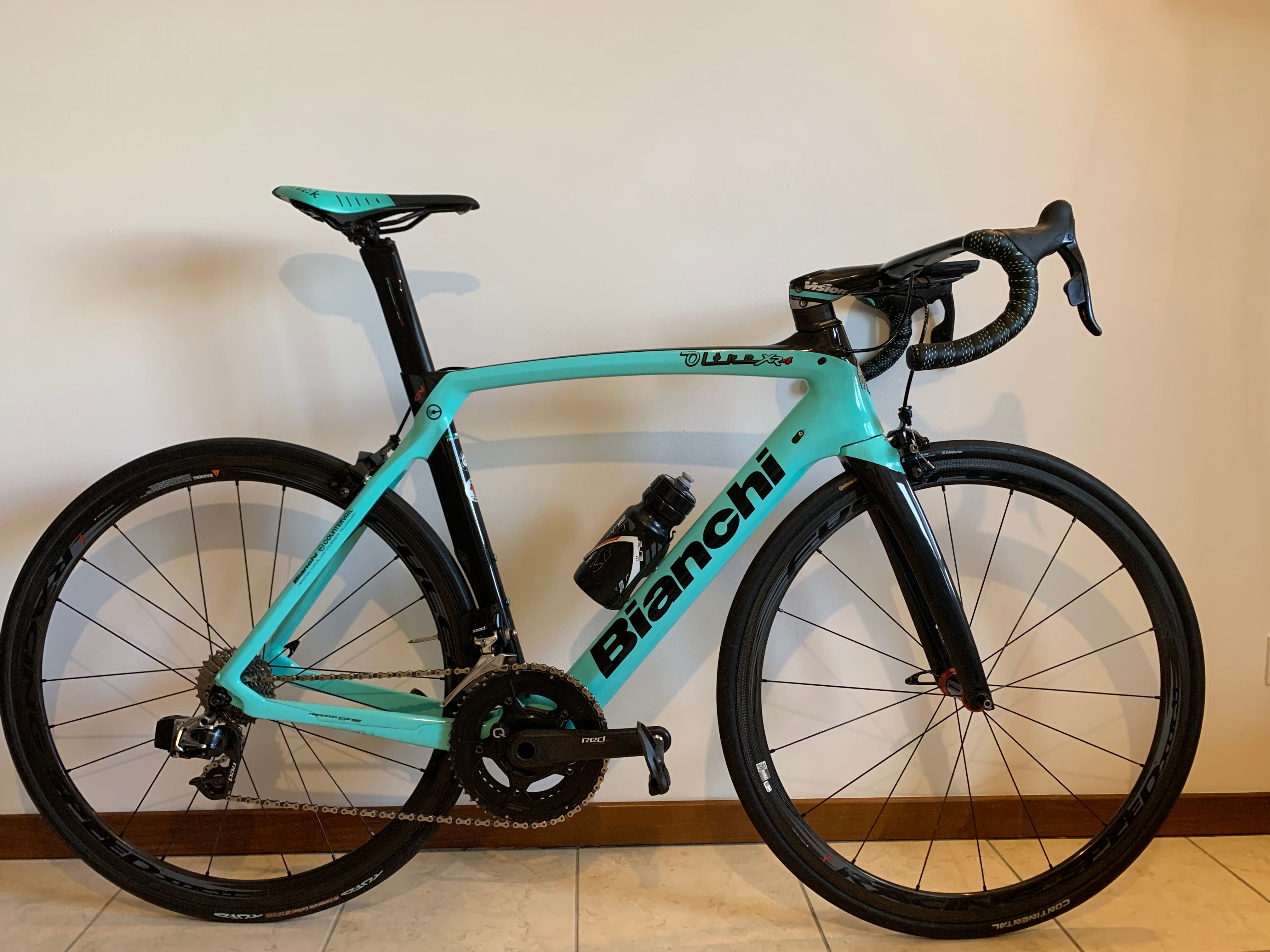 Bianchi Oltre Xr4 Sram red used in 55 cm | buycycle UK