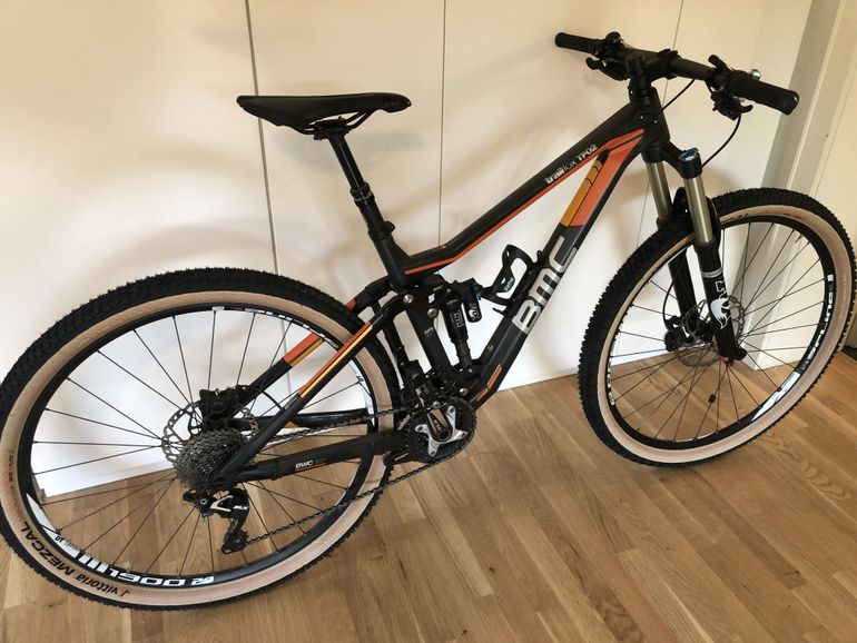 Achetez un vélo d'occasion BMC Trailfox TF 03 SLX en M | buycycle