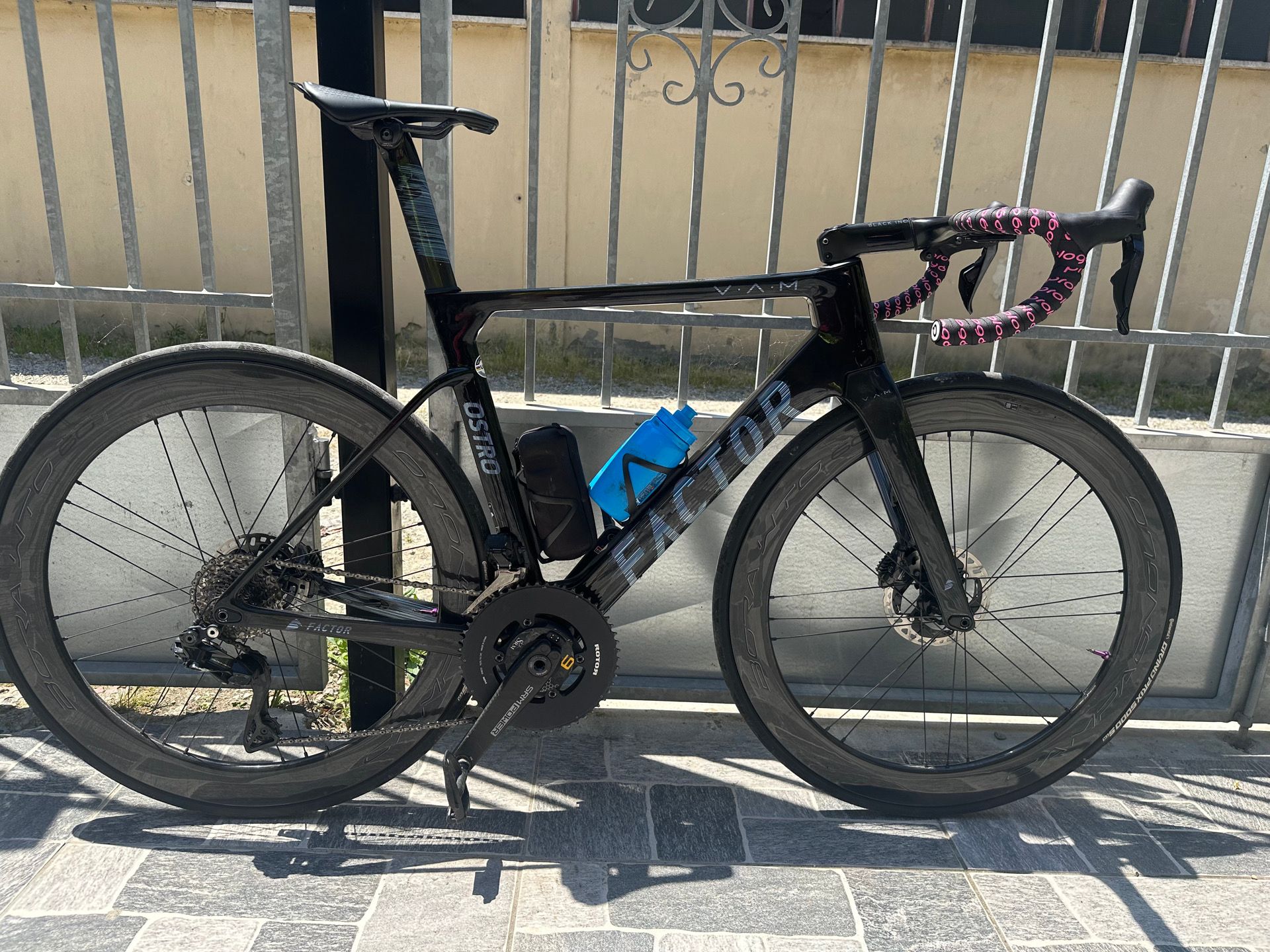 Factor OSTRO VAM - Frameset Premium used in 54 cm | buycycle USA