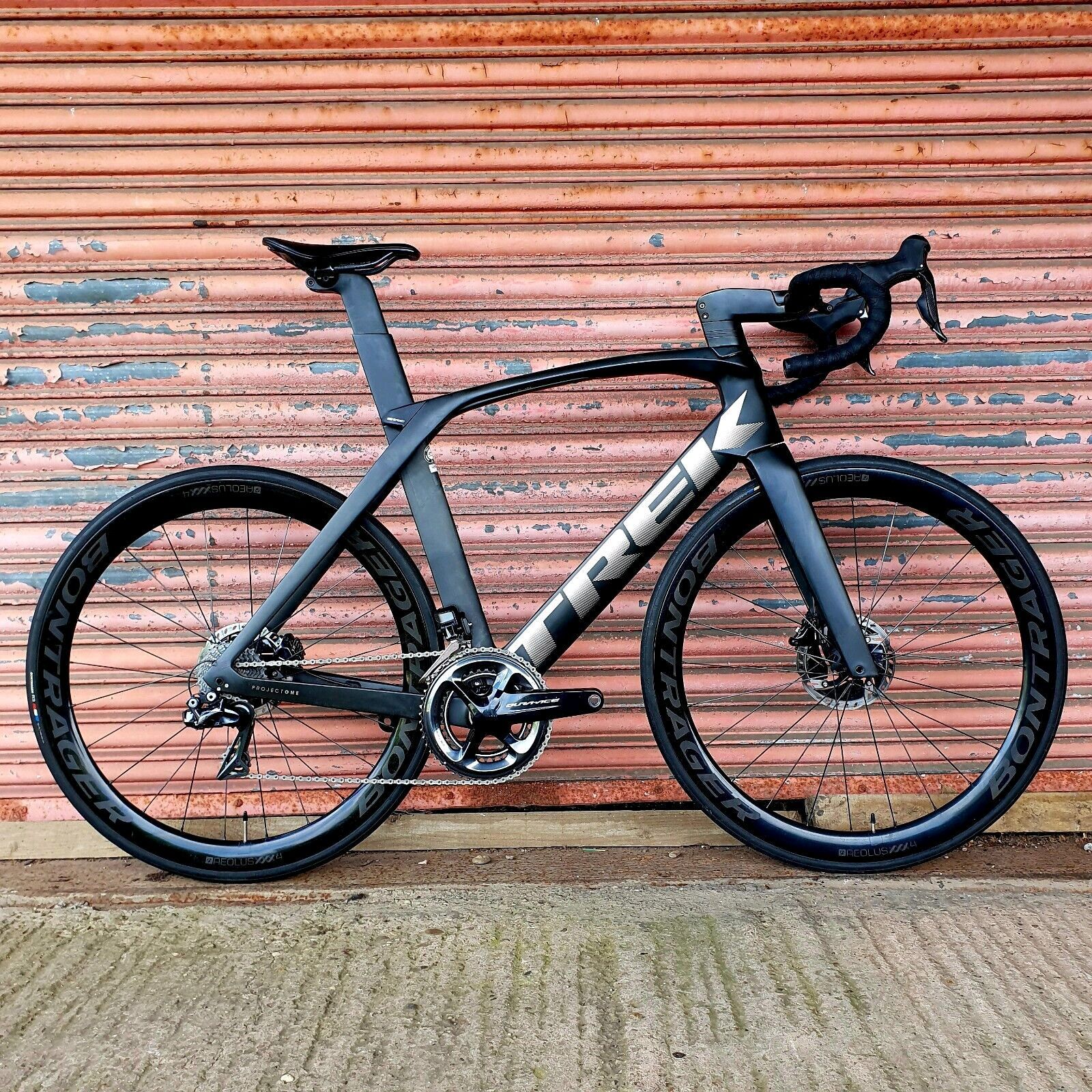 Trek Madone SLR Gen 7 Disc Frameset used in 58 cm | buycycle USA