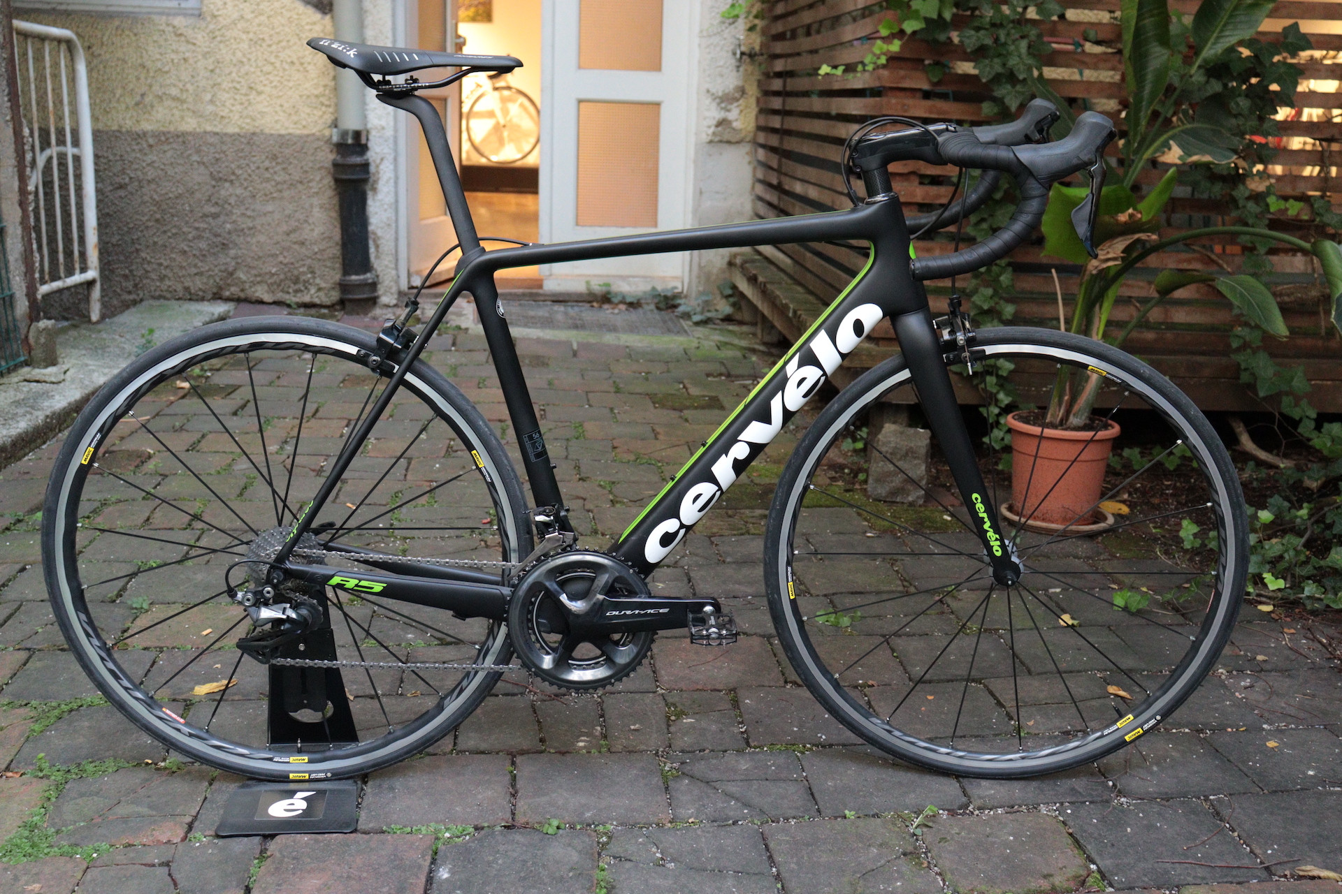 Cervélo R5 Dura Ace used in 56 cm | buycycle