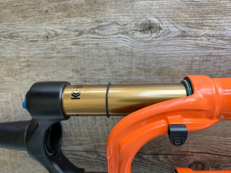 Fox Factory 32 SC kashima 100mm 2022