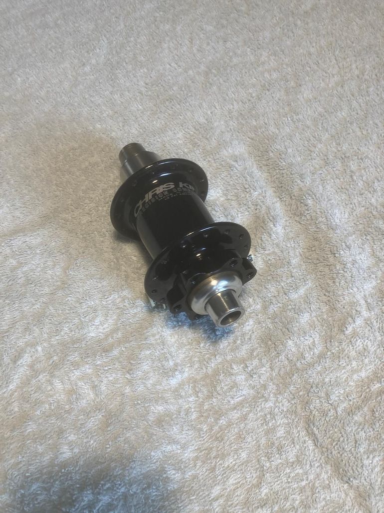 Chris King CHRIS KING ISO Rear hub disc - 142x12 28H - black - used ...