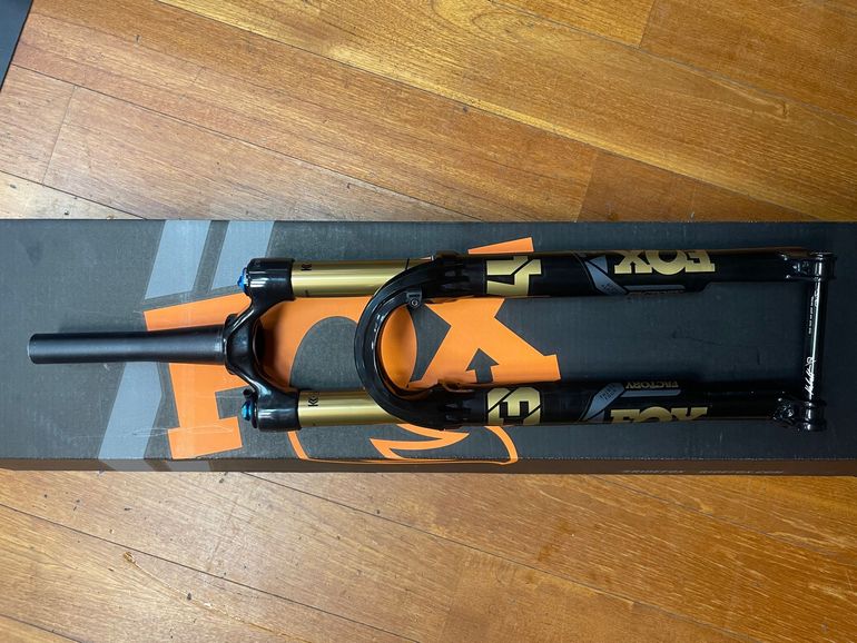 Fox step cast factory kashima 34 2024