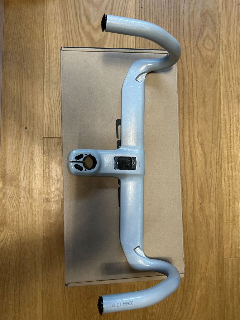 Cube Litening C:68X ICR Aero Cockpit System, Integrated Cable Routing ...