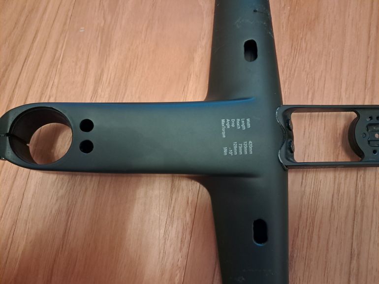 FAR Farsports F1 Integrated Carbon Handlebar 2020