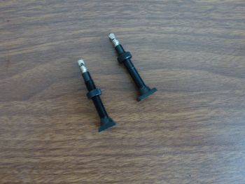 Specialized Axis Elite Disc 2024