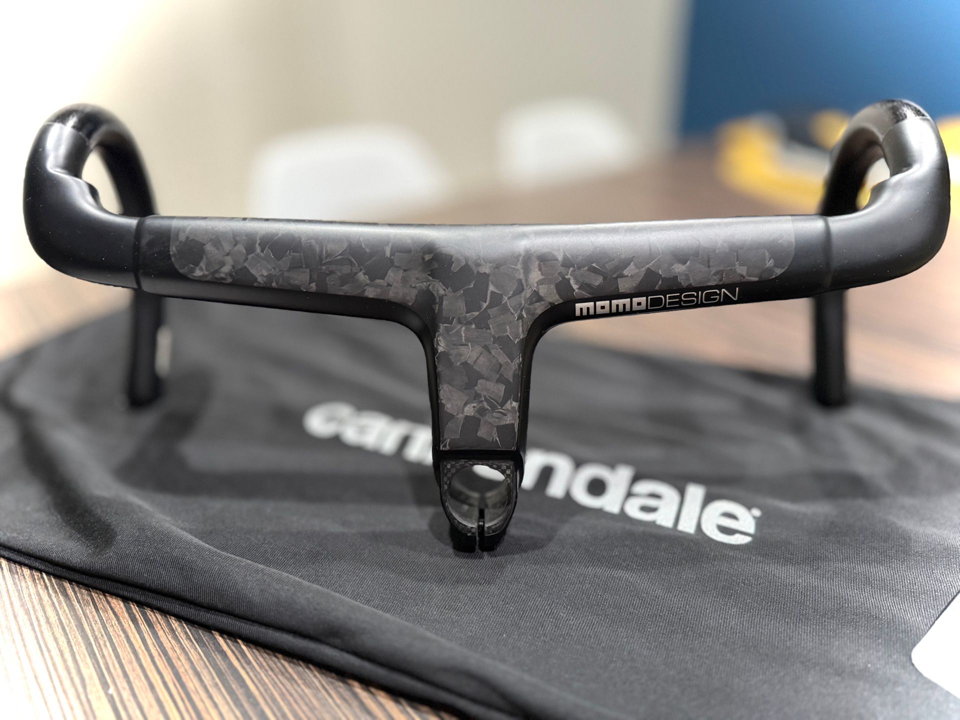 Cannondale SystemBar R-One Momo Design Carbon Handlebar 2024 | buycycle